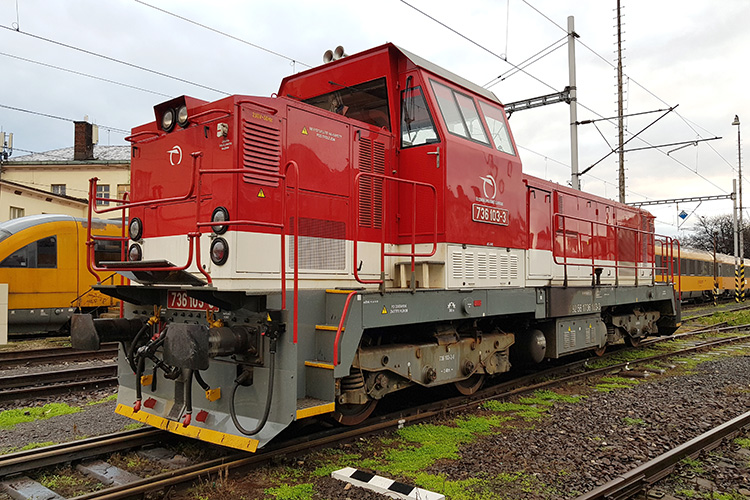 MainlineDiesels.net - ZOS Zvolen 62A / 025 / 08